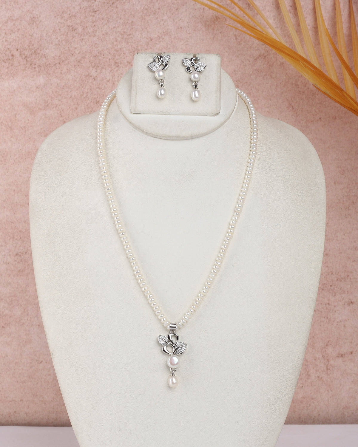 Buy Premium Hyderabadi Pearls - Certified sets Handcrafted in India ...